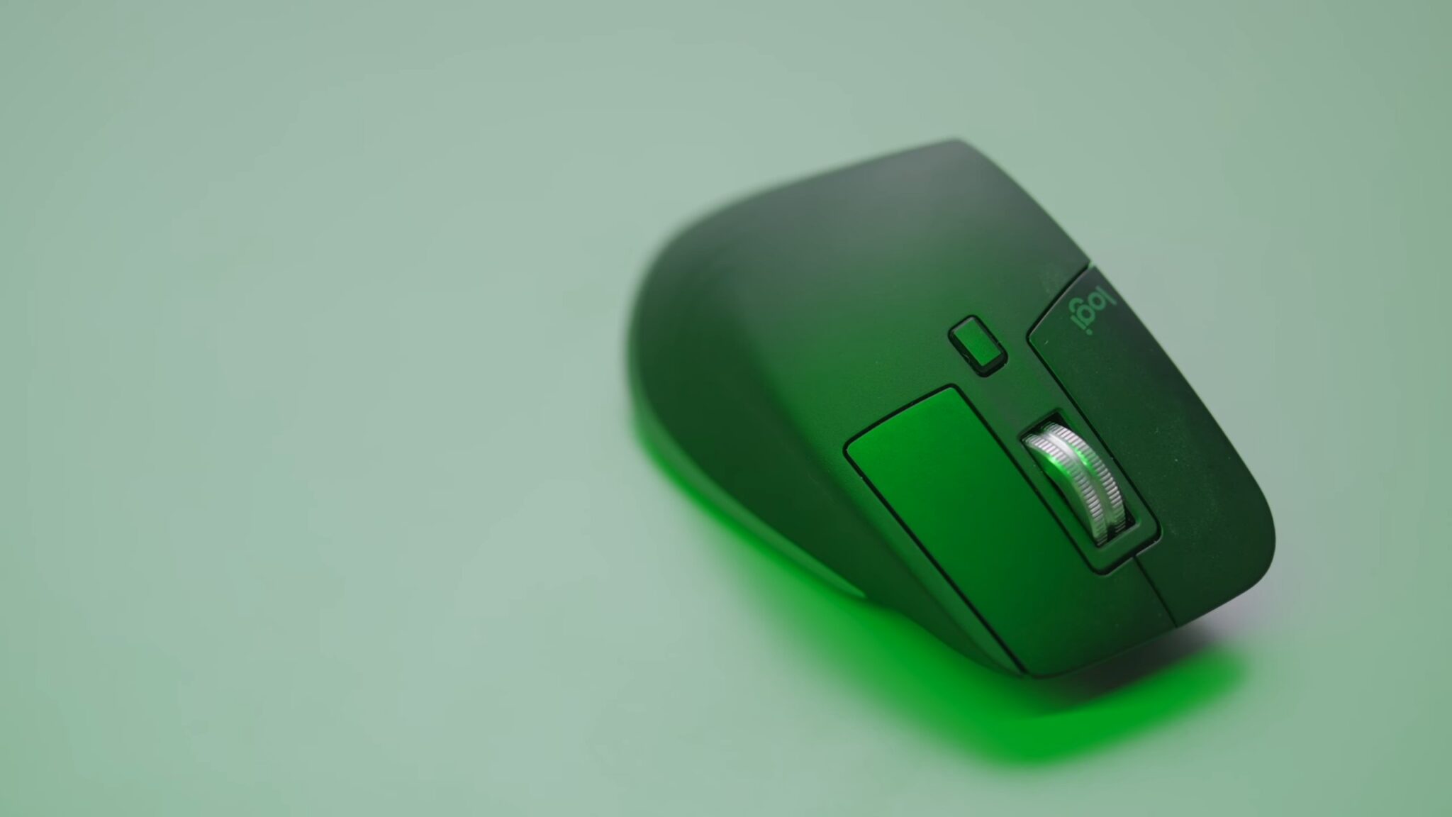 11 Best Ergonomic Mouse for Large Hands in 2024 - Size Matters